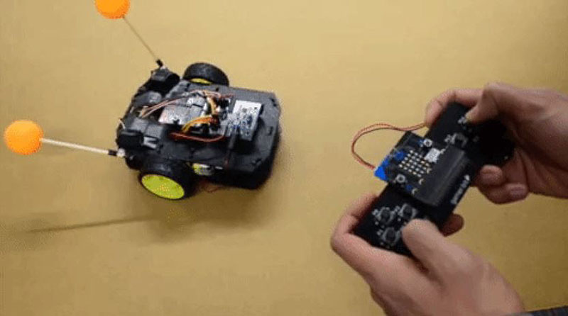 Wireless Remote Control with micro:bit